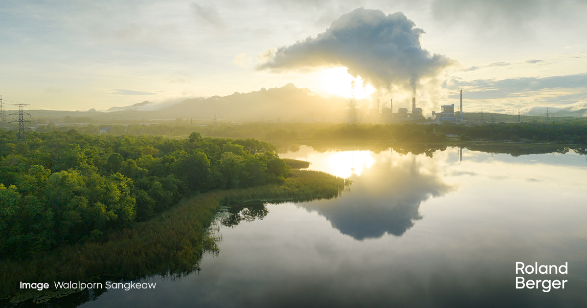 Regenerating CO2 - From burden to building block | Roland Berger