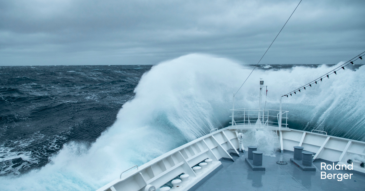 Navigating the impending tariff storm | Roland Berger