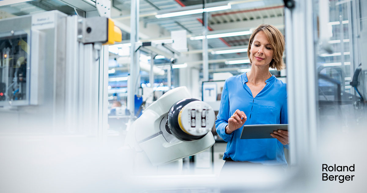 Future-proofing the workforce in manufacturing | Roland Berger